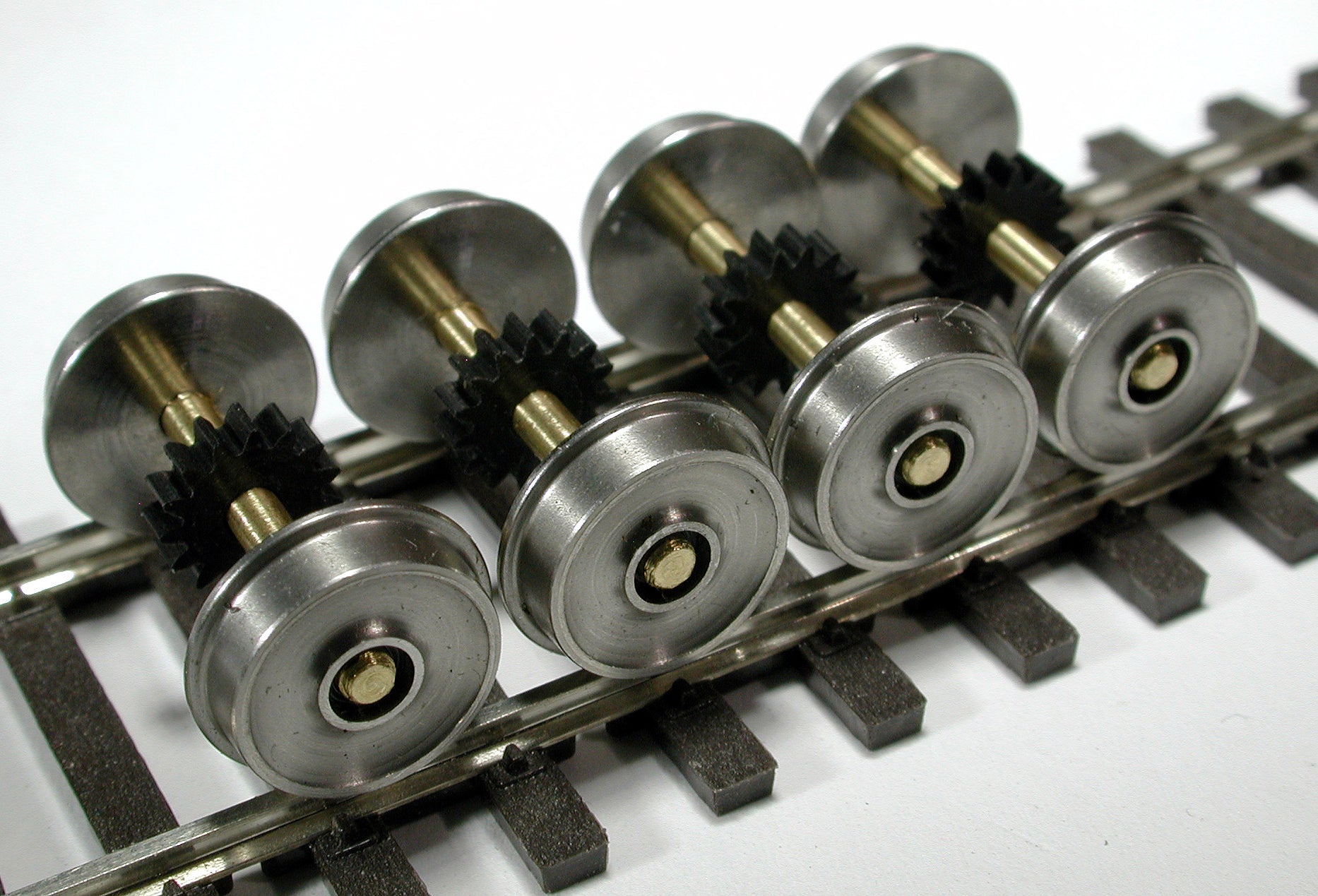 Geared Wheelsets – NorthWest Short Line